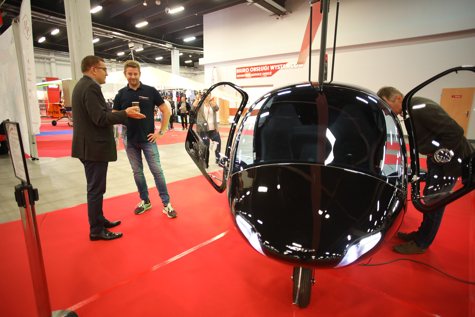 Luxurious Argon GTL, with McLaren equipment, premieres at Aviation Expo ‹ About Us ‹ News ...