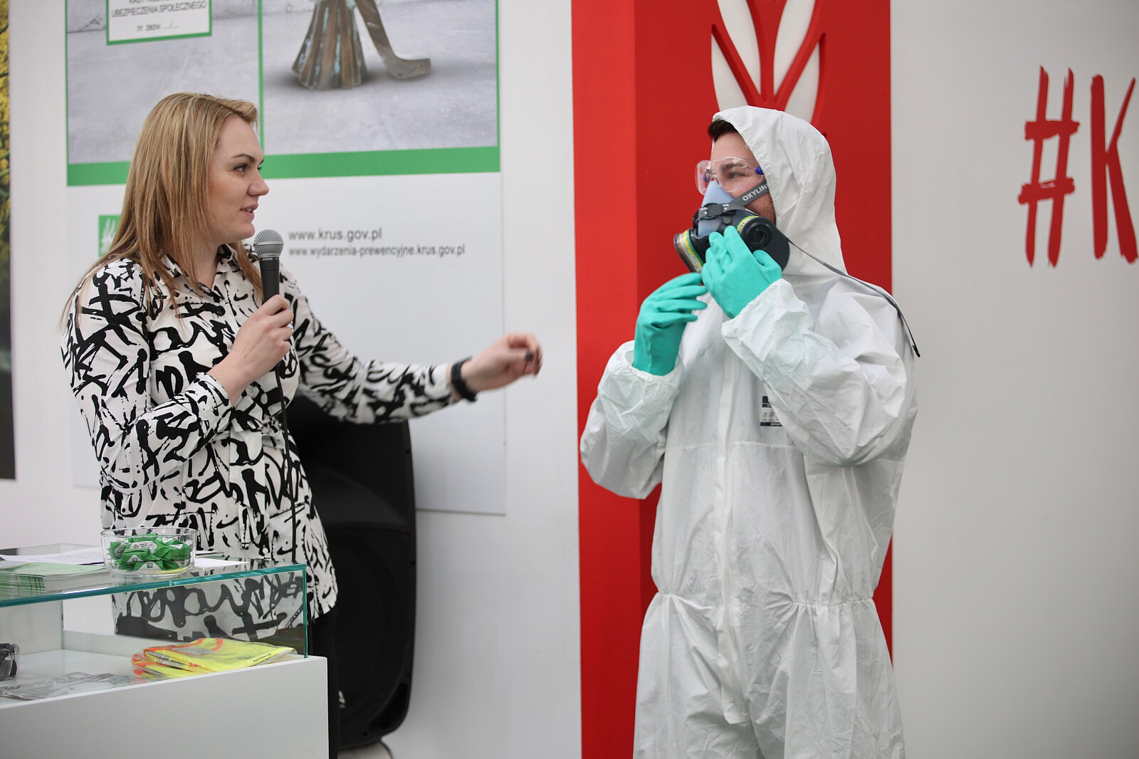 The most important thing in a farmer's outfit ... the shoes. KRUS and ...