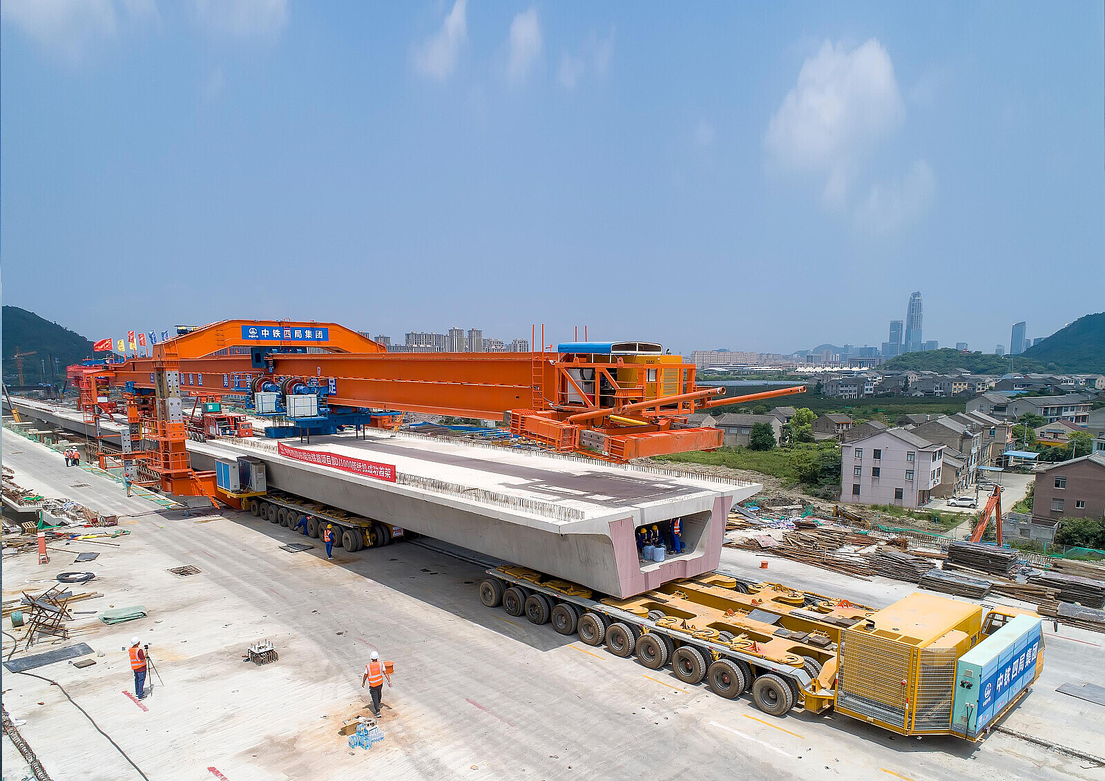 Autostrada New Infrastructure HCR Bridge Machinery presents bridge ...