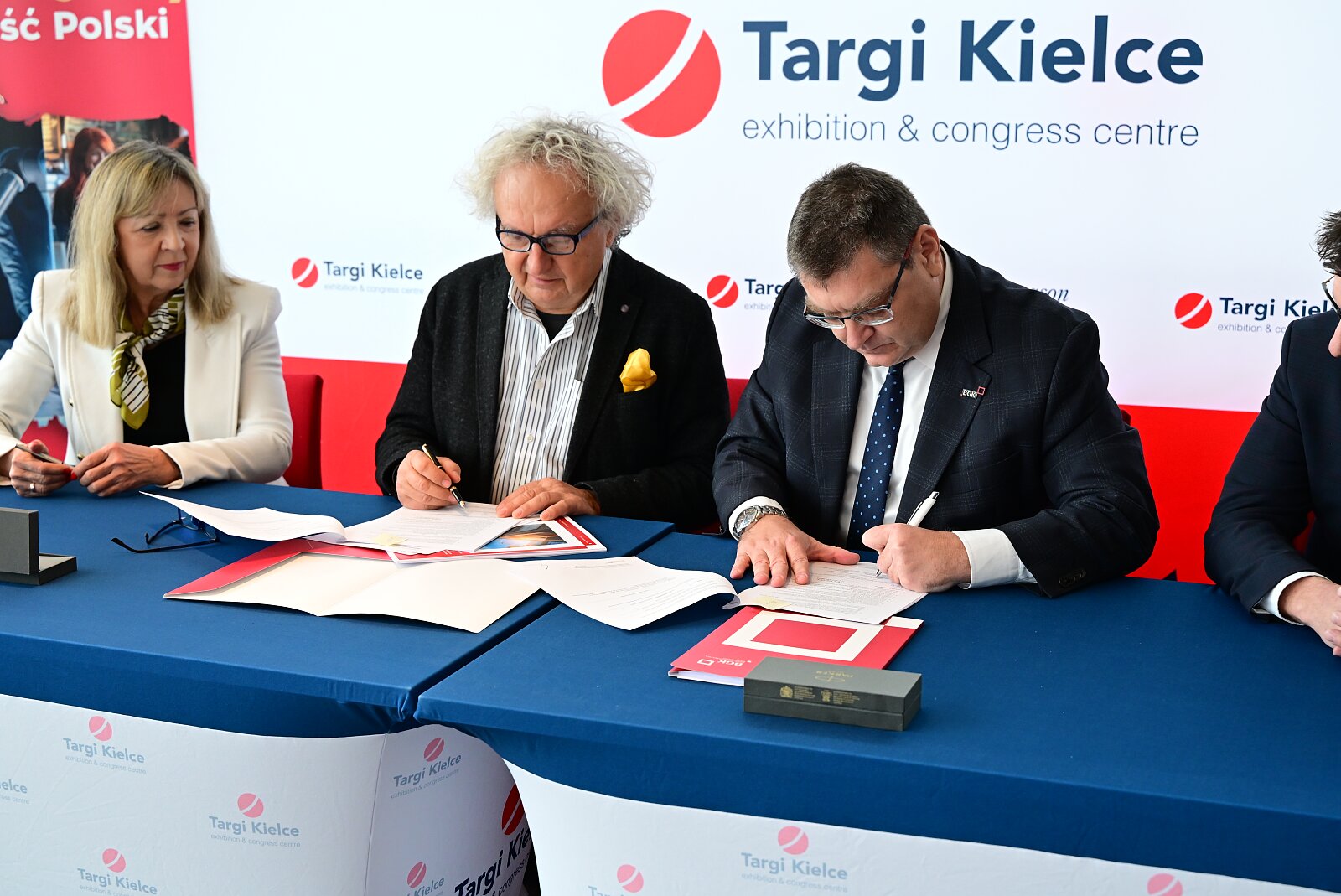 A loan agreement for the construction of a new hall at Targi Kielce ...